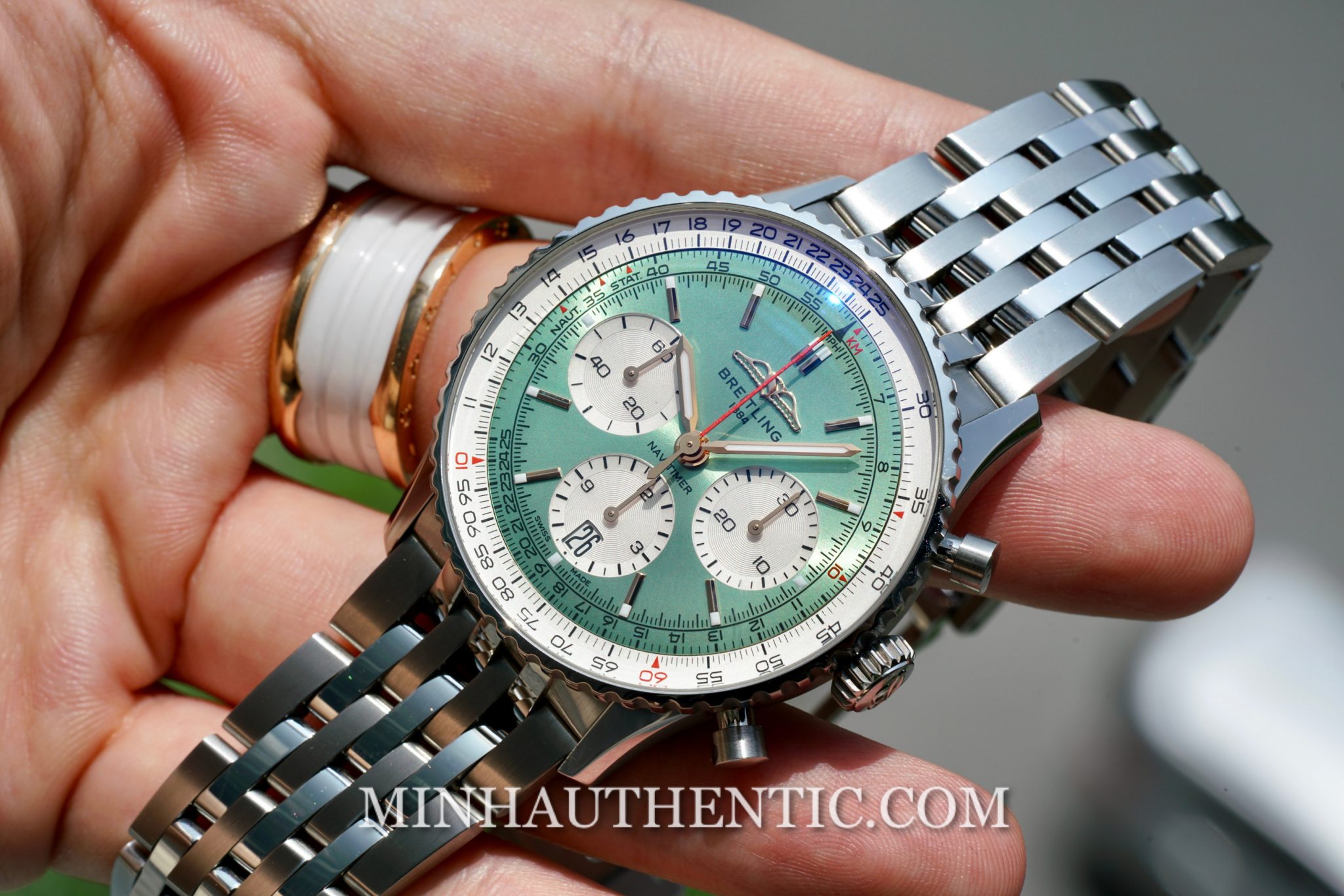 Breitling Navitimer B01 Chronograph Mint Green AB0139211L1A1 - Minh ...
